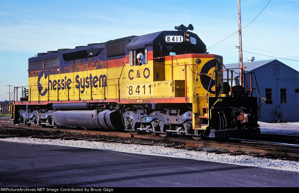 CSX 8411